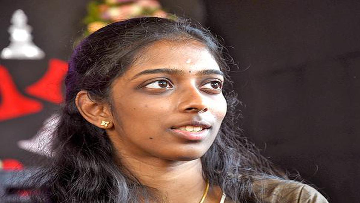 Fischer Memorial: Vaishali makes second GM norm, wins title - Sportstar