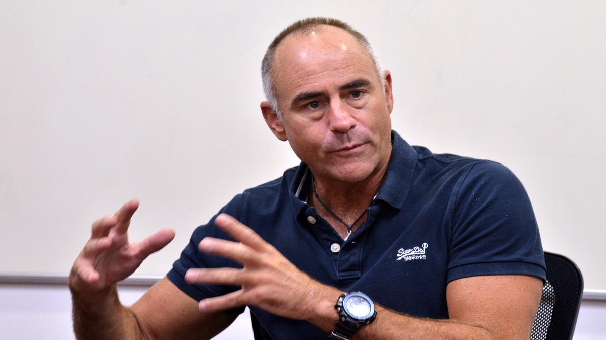 Hockey India ropes in mental conditioning coach Paddy Upton for senior ...