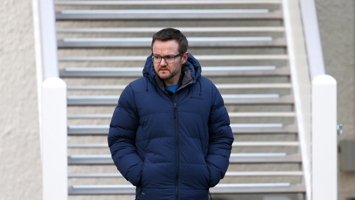 Mike Hesson appointed RCB Director of Cricket Operations, Simon Katich ...