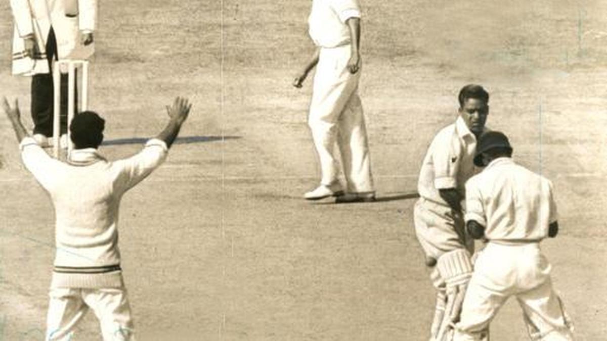 TN legend V.V. Kumar decodes spin greats of his times - Sportstar