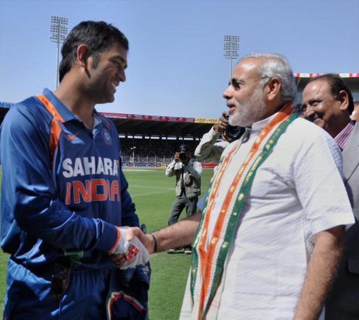 PM Modi: Dhoni illustration of new India where family name doesn’t make ...