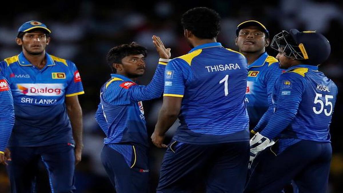 SLC: Sri Lankan cricketers will now need to hand three-month notice ...