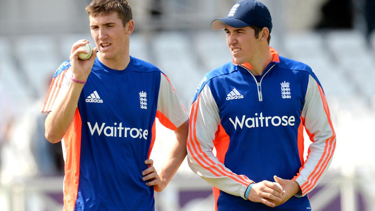 ENG vs NZ: Jamie Overton joins twin brother Craig for 3rd Test against ...