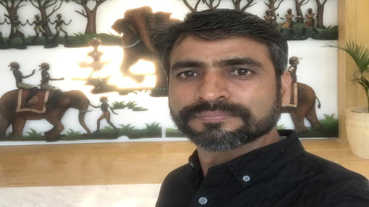 Ajay Ratra applies for Mumbai coach job - Sportstar