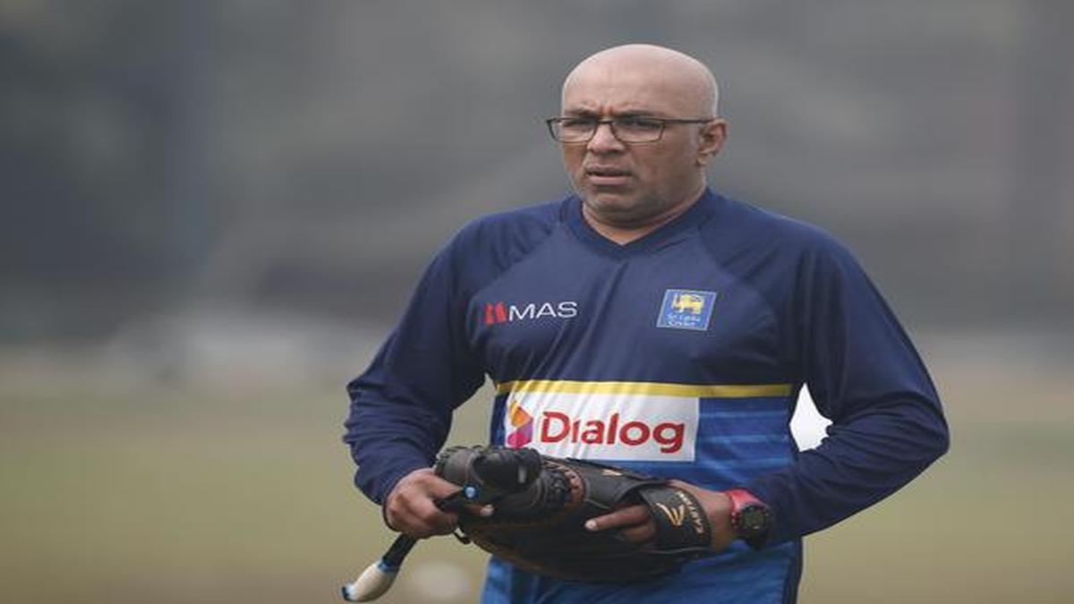 Chandika Hathurusingha asked by SLC to return home from SA tour - Sportstar