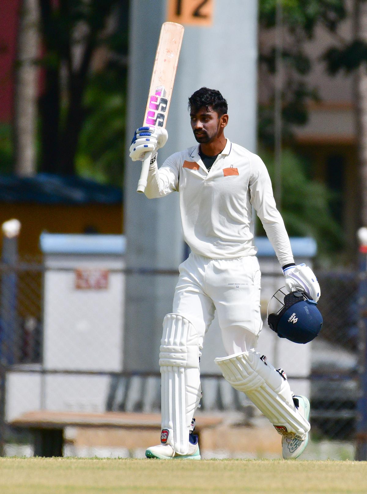 Duleep Trophy final HIGHLIGHTS, West Zone vs South Zone Day 2: SZ 318/7 ...