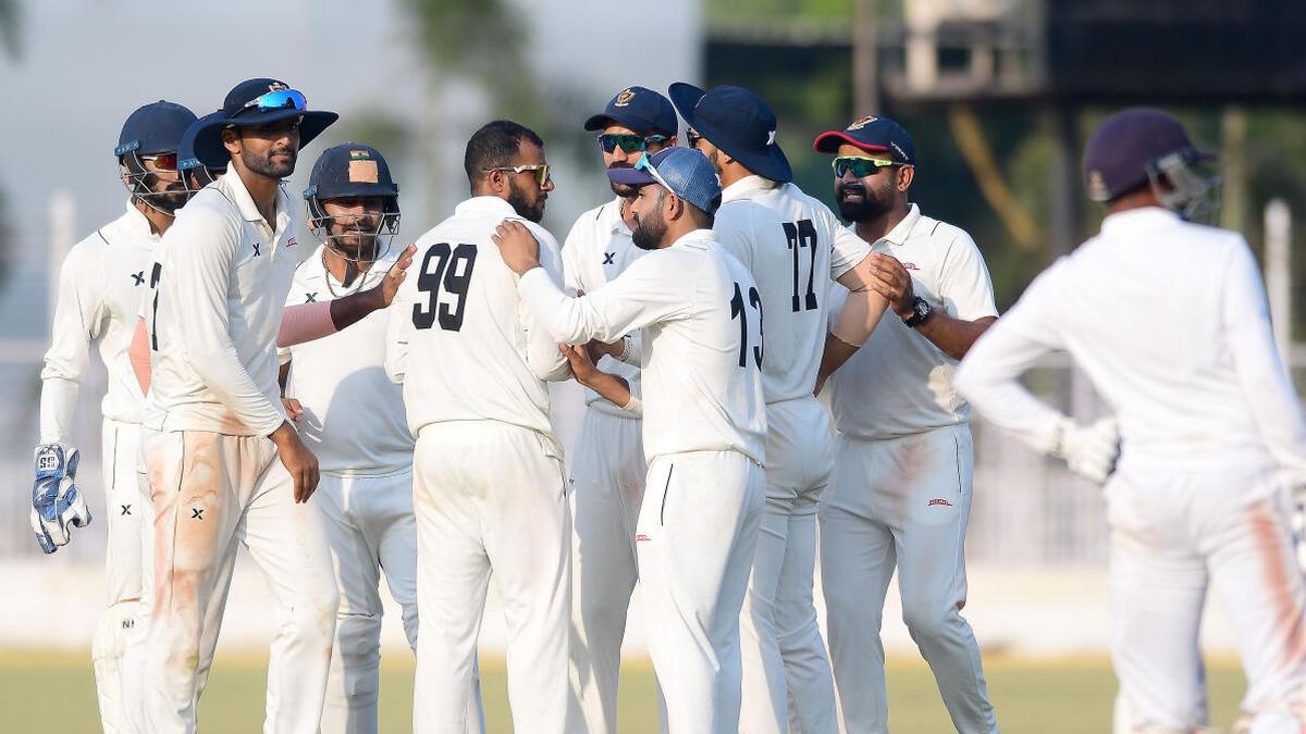 Ranji Trophy: Spinners help Railways gain control over Karnataka in ...