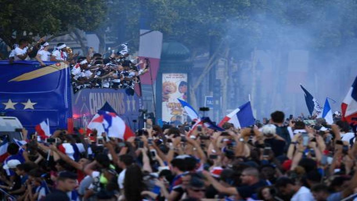 France gives World Cup winners a heroes' welcome - Sportstar