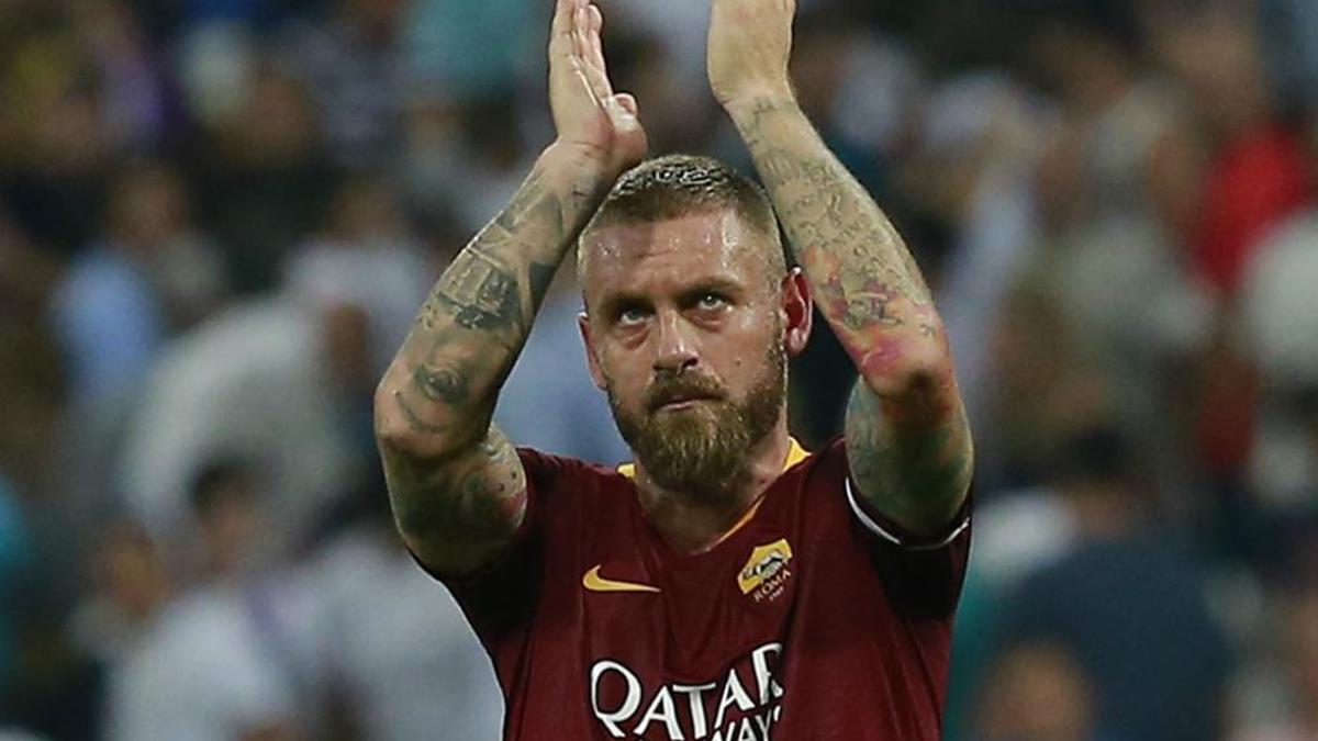 De Rossi given incredible welcome ahead of Boca move - Sportstar