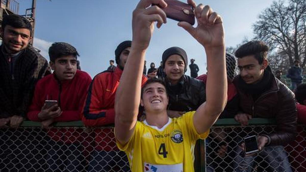 Mason Robertson prefers playing as a centre-back - Sportstar