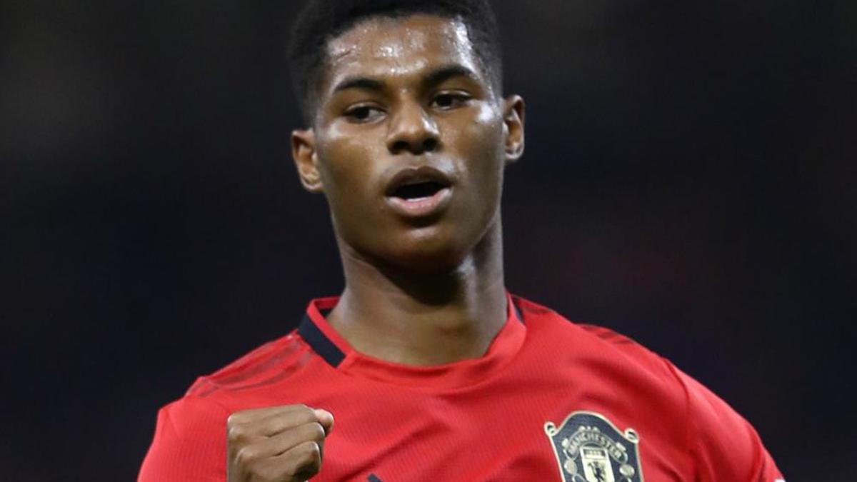 Marcus Rashford honoured with MBE for school meals campaign - Sportstar