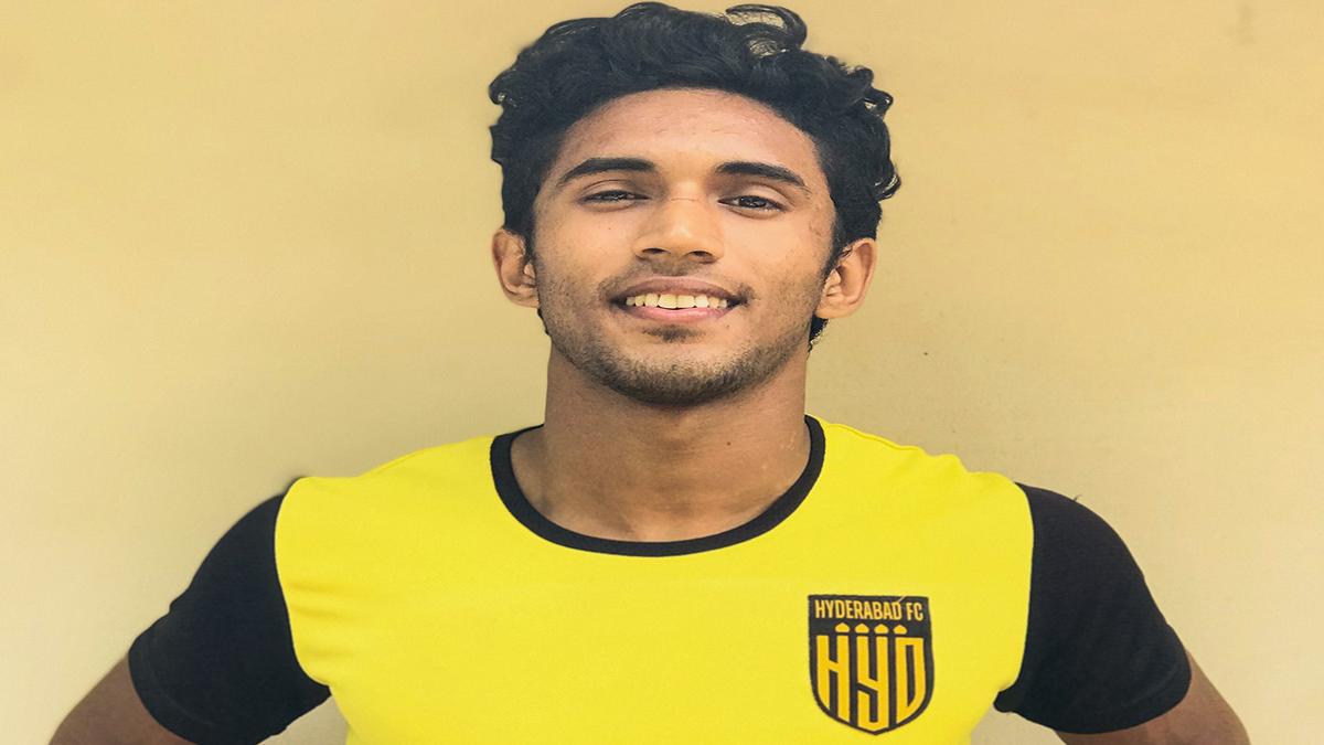 ISL: Hyderabad FC ropes in Abdul Rabeeh - Sportstar