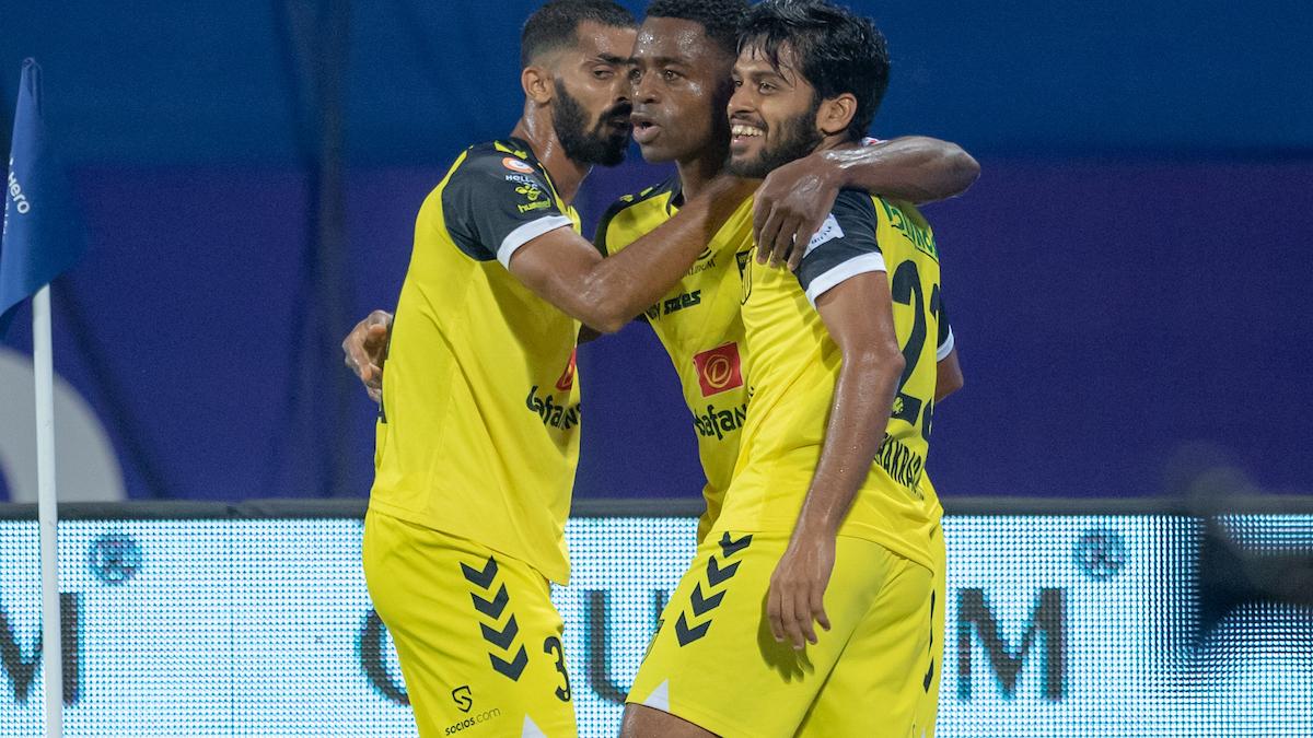 ISL Highlights: HFC vs BFC- HFC rides on Ogbeche goal to beat BFC 1-0 ...