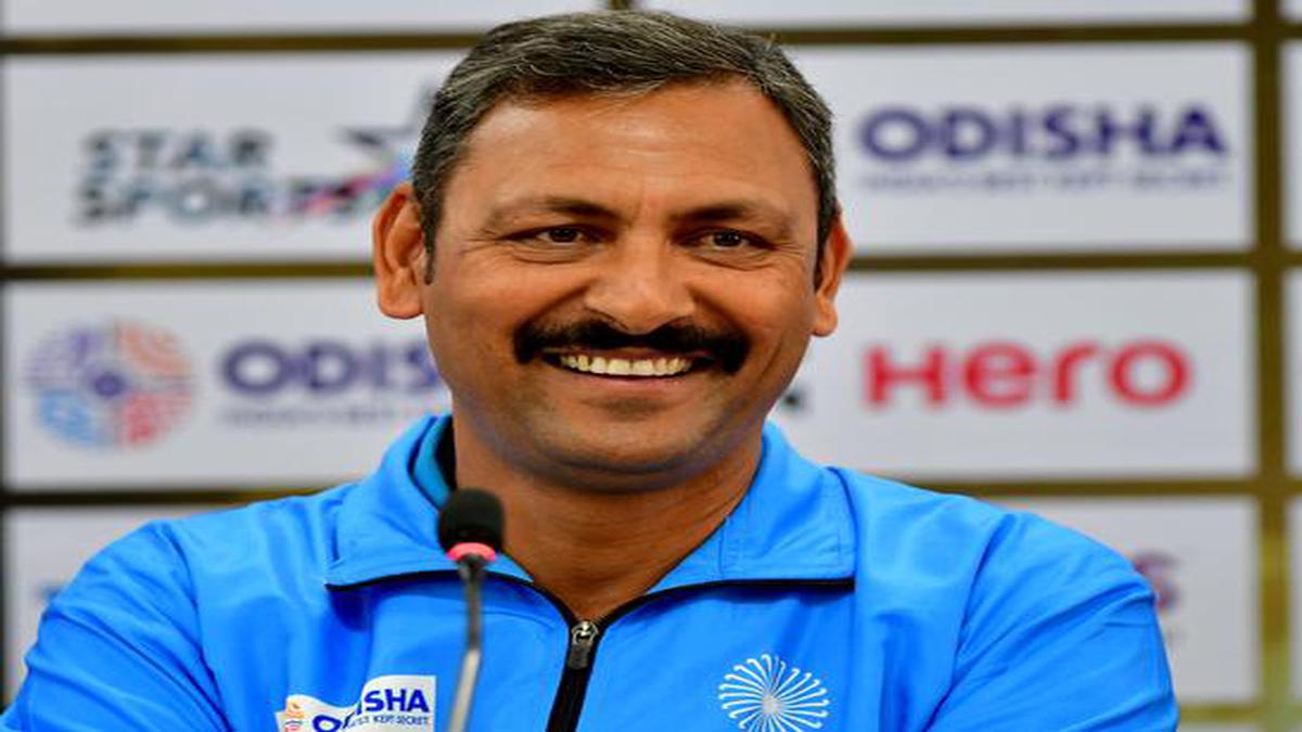 Harendra Singh bids adieu to Air India after long sojourn - Sportstar