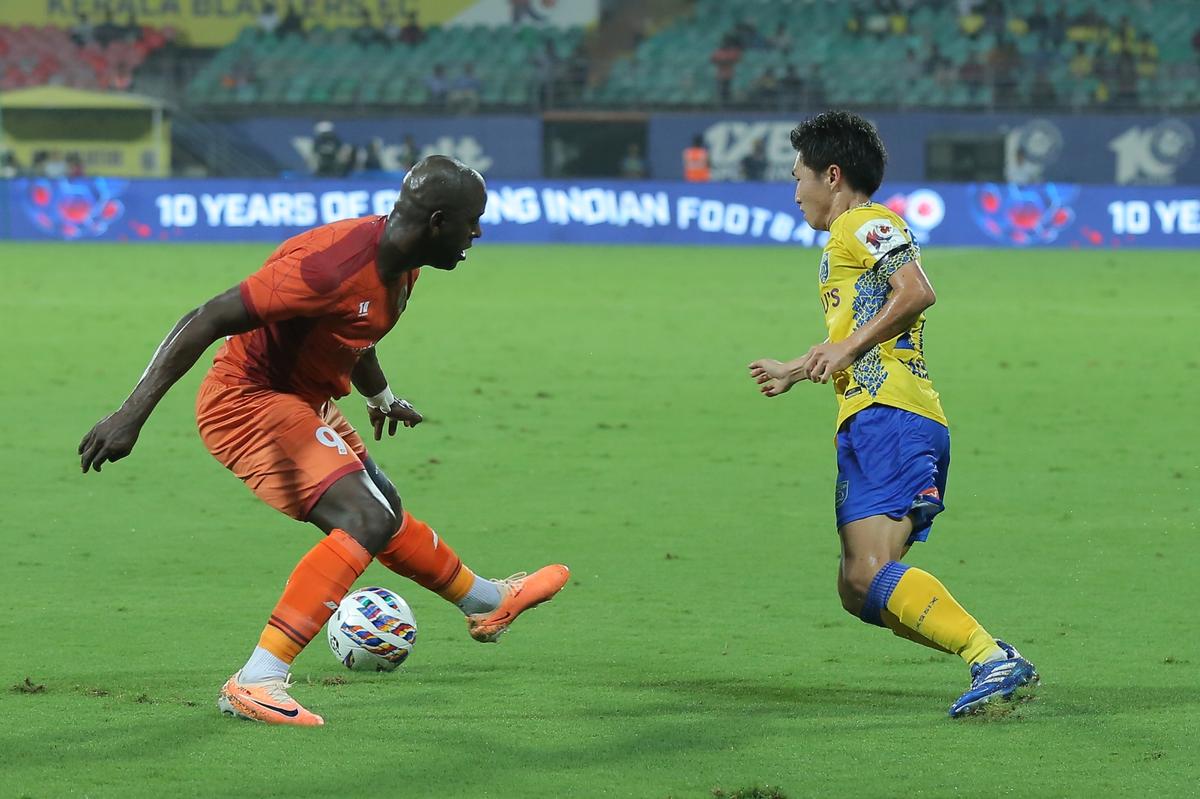 ISL 2023-24: Jordan’s brace sees Punjab silence Kerala Blasters in its ...