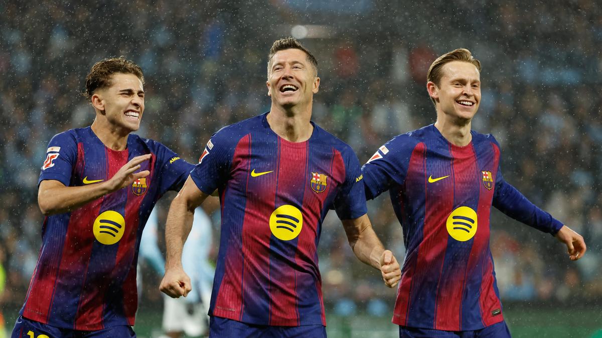 La Liga 2025-26: Lewandowski hat-trick sends Barcelona to 4-2 win ...