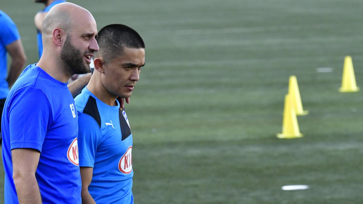 ISL 2023-24: Bengaluru FC appoints Gerard Zaragoza as head coach till ...