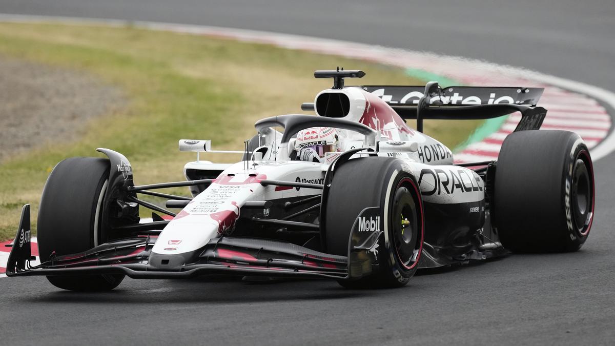F1 Japanese GP 2025: Why did Red Bull drivers Verstappen and Tsunoda race in white cars? - Sportstar