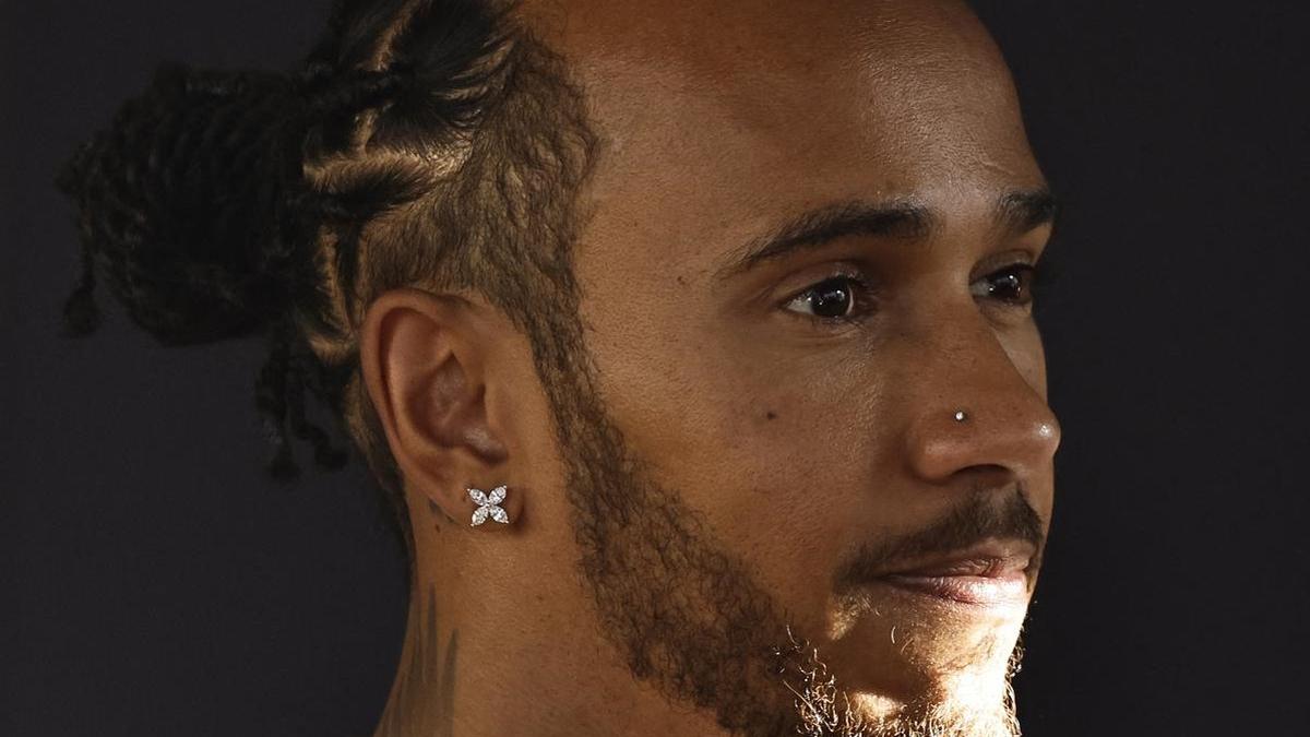 ‘I’ll still be here’: Hamilton happy with Mercedes despite struggles ...