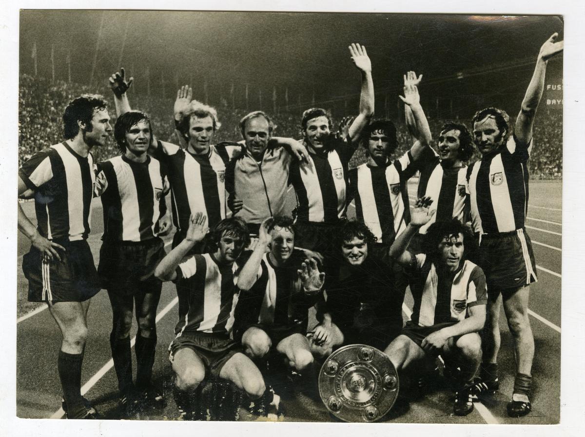 Franz Beckenbauer dies: Life of German football legend and FIFA World ...