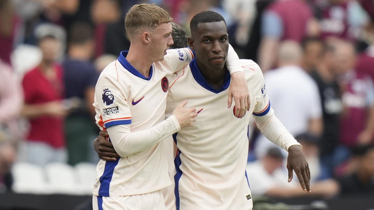 Premier League: Jackson double helps Chelsea thrash West Ham aside in 3 ...