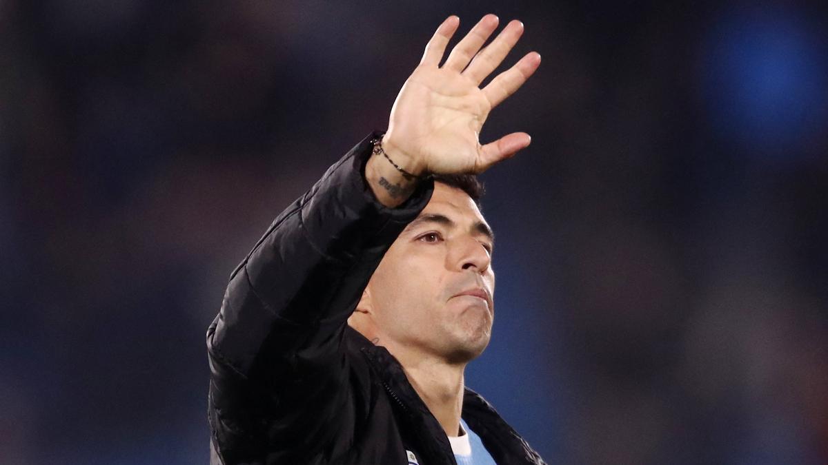 Uruguay’s Luis Suarez bids farewell in goalless draw with Paraguay ...