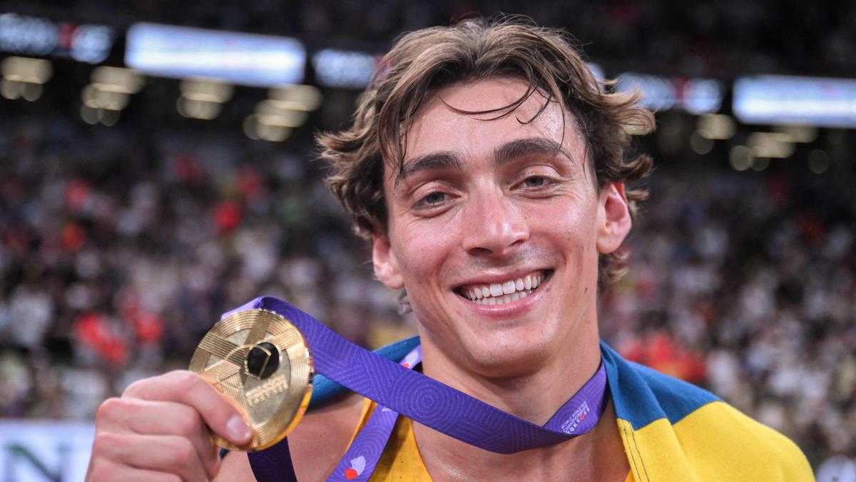 Mondo Duplantis creates World Record for 14th time, clears 6.30m at ...