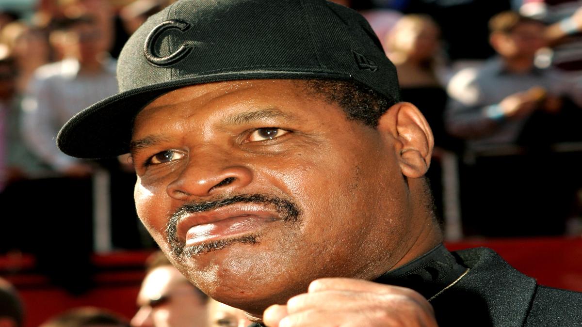 Leon Spinks, boxing's former heavyweight champion, dies aged 67 ...