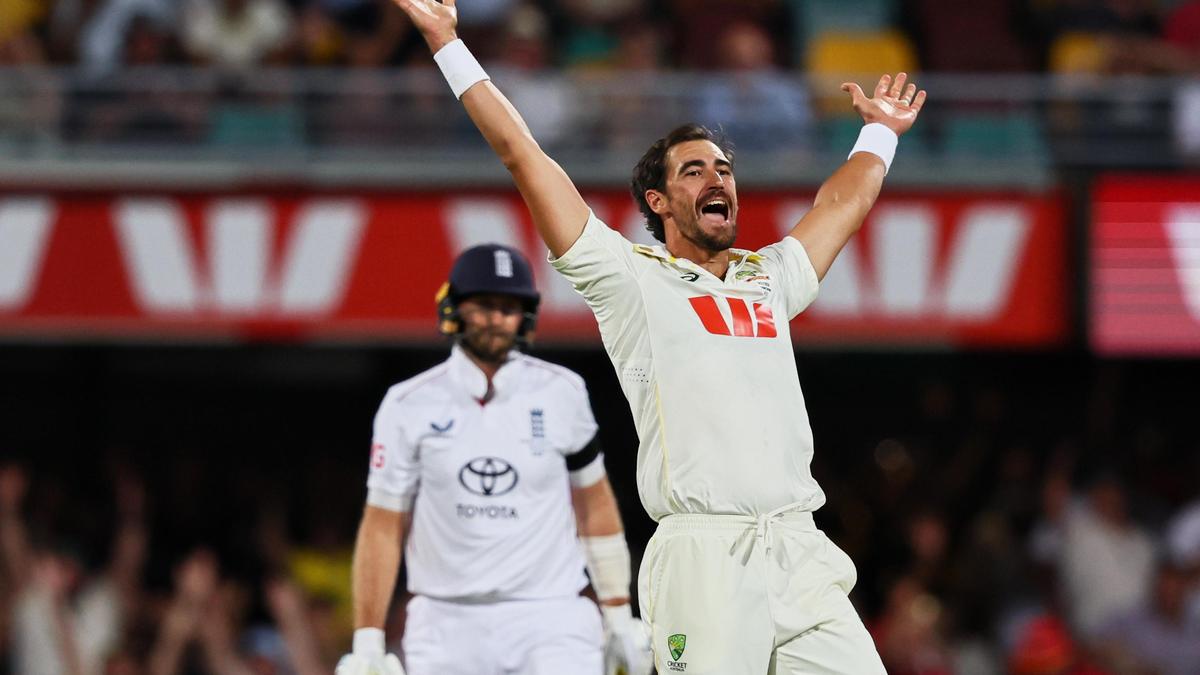 AUS vs ENG, 2nd Test Day 3 Highlights: Australia reduces England to 134 ...