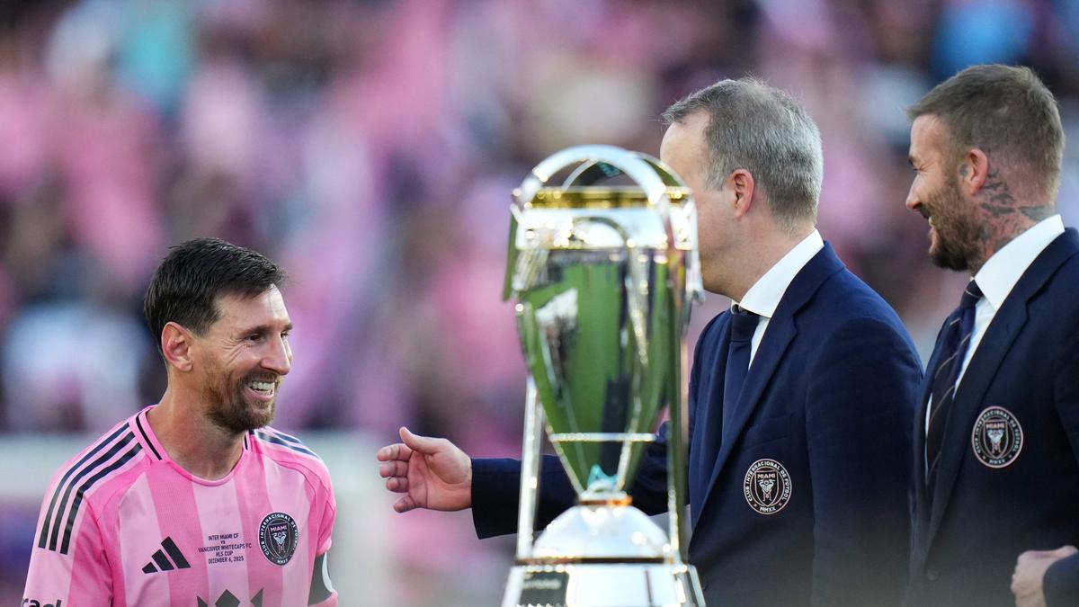 WATCH: Lionel Messi lifts the trophy as Inter Miami wins its first MLS ...