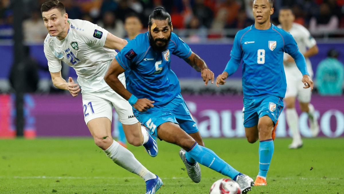ISL 10: FC Goa confirms knee injury of Sandesh Jhingan picked up during ...