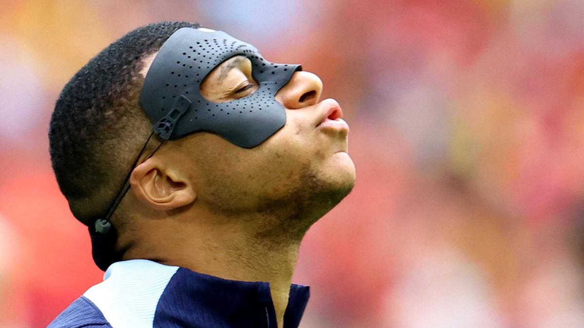 Euro 2024 round of 16: Why is Kylian Mbappe wearing a black mask in ...