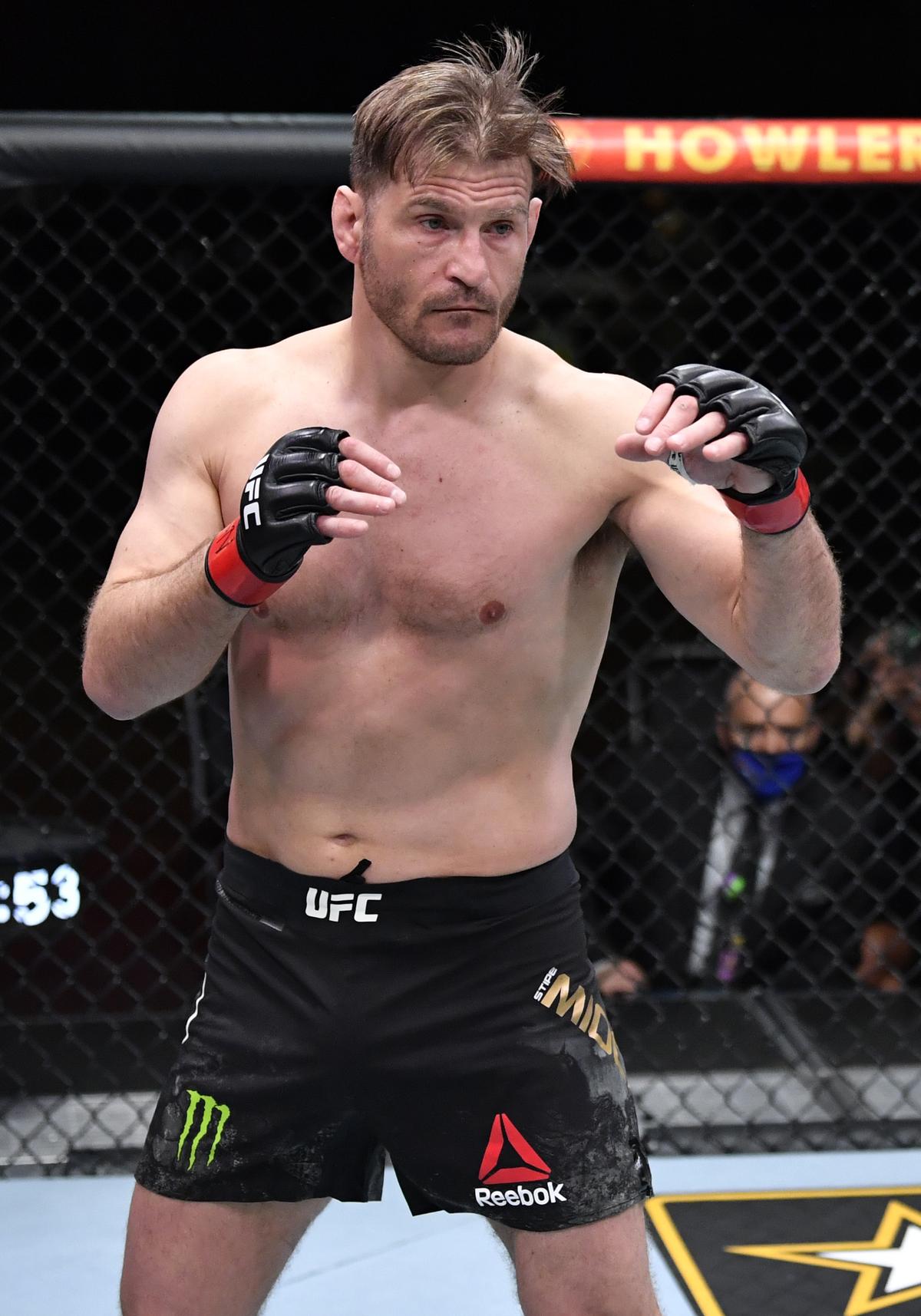 Jones vs Miocic LIVE Streaming info: Preview, full fight card, when and ...