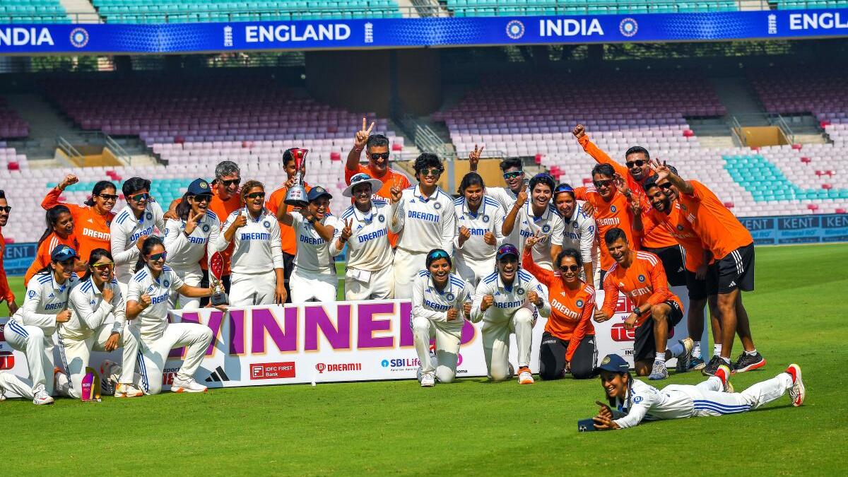 Deepti, Vastrakar star as India hammers England by 347 runs in one-off ...