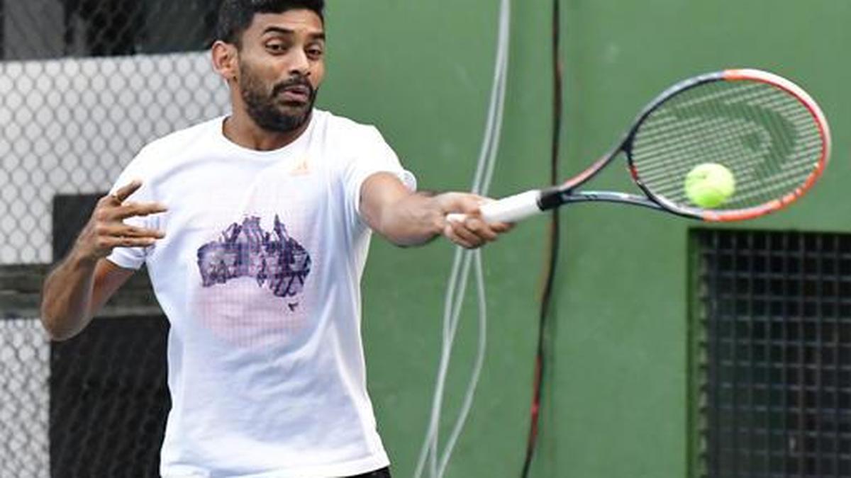 Divij reaches pre-quarters at Wimbledon - Sportstar
