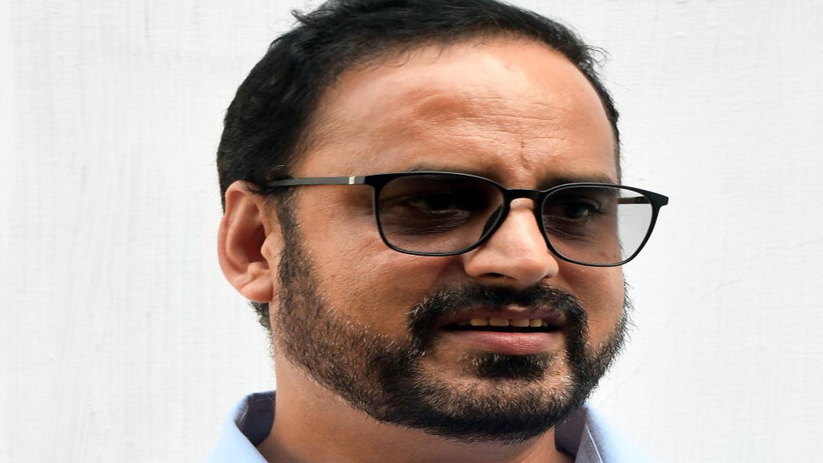 Shakti Singh - a match referee who sings a different tune - Sportstar