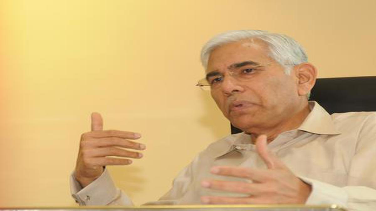 Anil Kumble felt he was treated 'unfairly' in 2017, Vinod Rai writes in ...