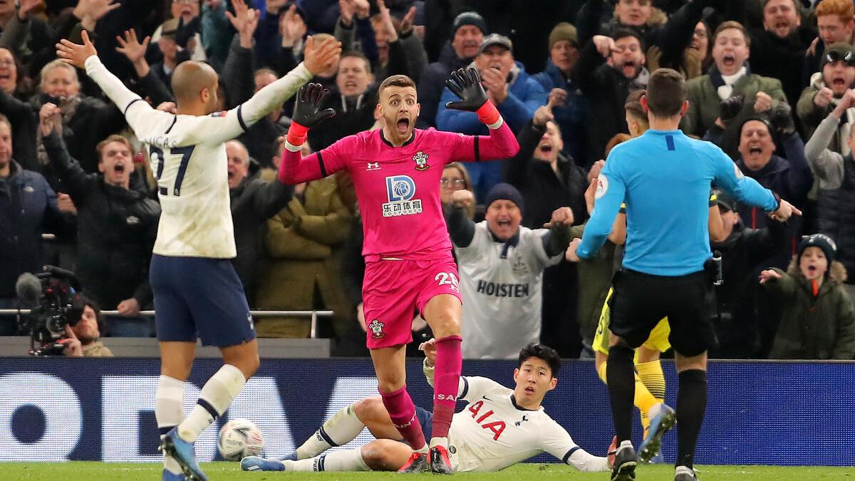 Norwich sign goalkeeper Angus Gunn from Southampton - Sportstar