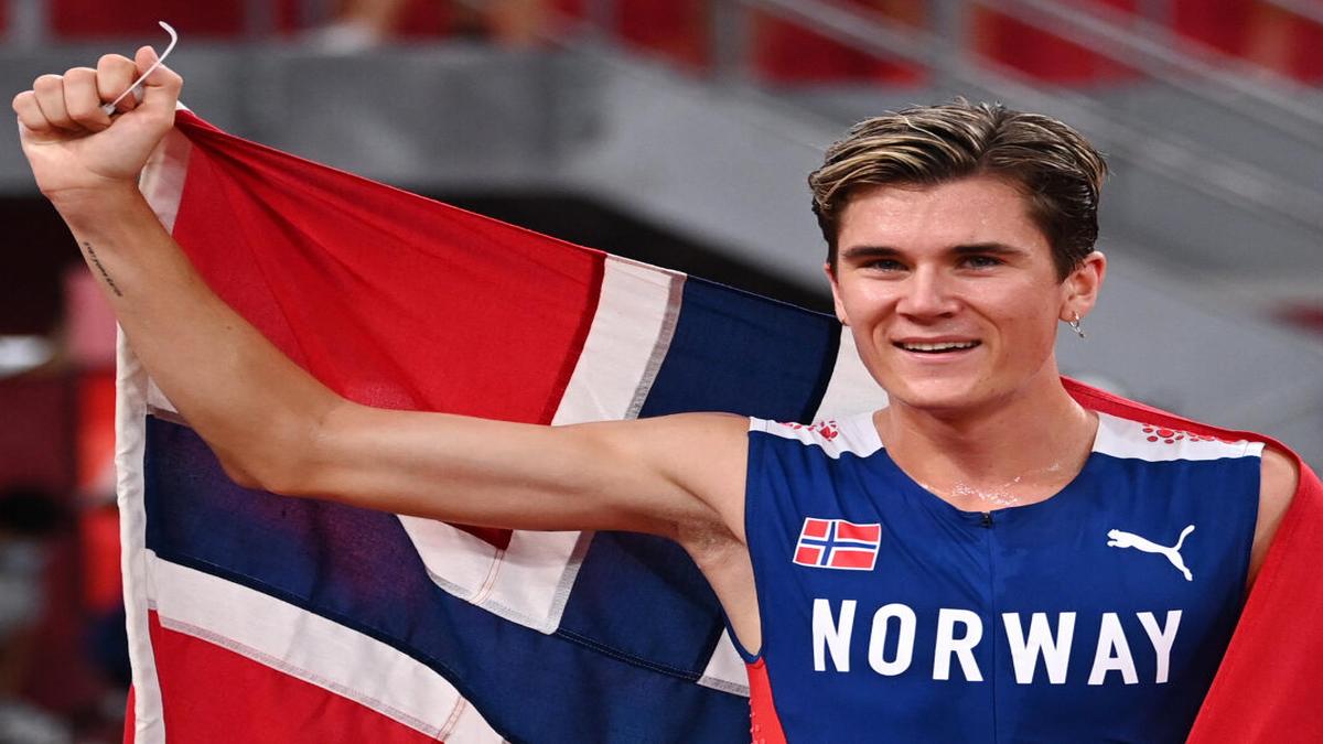 Tokyo Olympics Athletics: Norway's Ingebrigtsen wins 1,500 metres gold ...