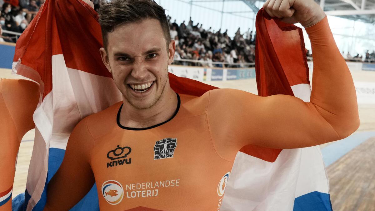 Cycling: Lavreysen lights up Champions League opening night - Sportstar