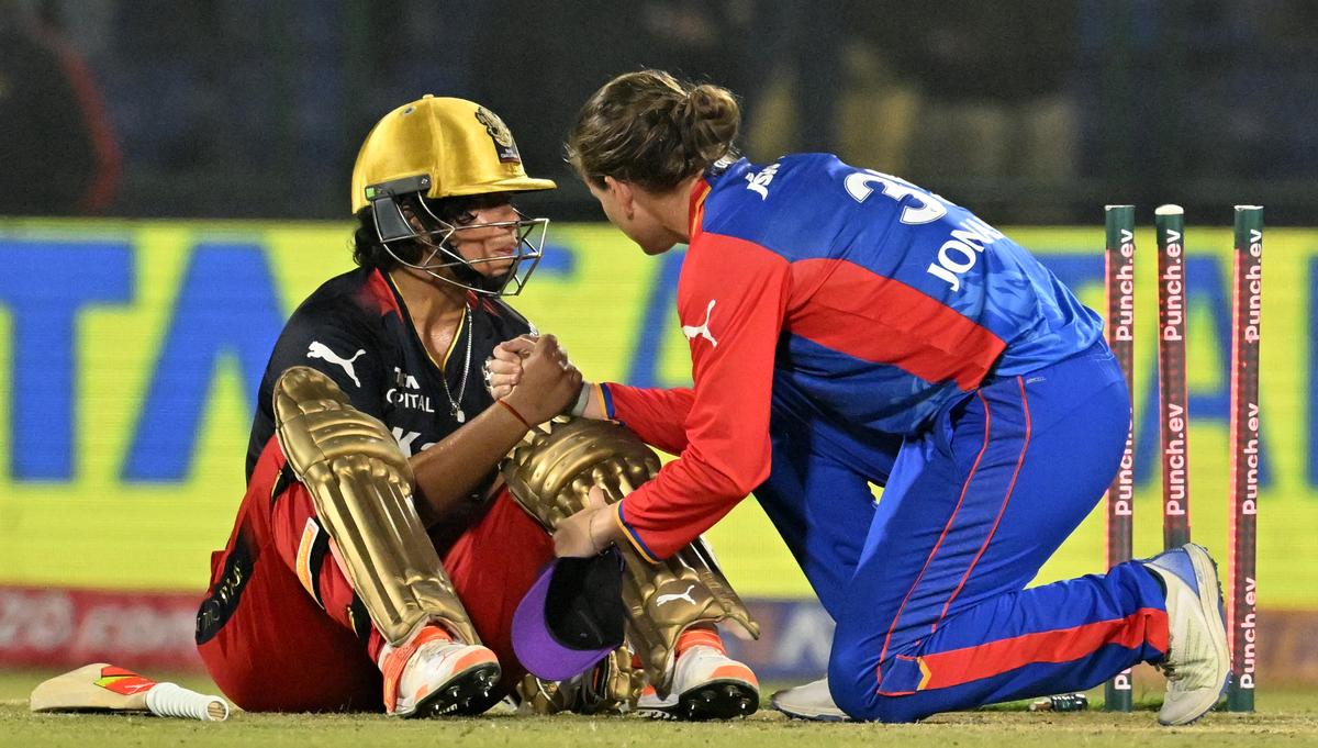 WPL 2024: Richa Ghosh’s heartbreak - Of lone wolves, fine margins and ...