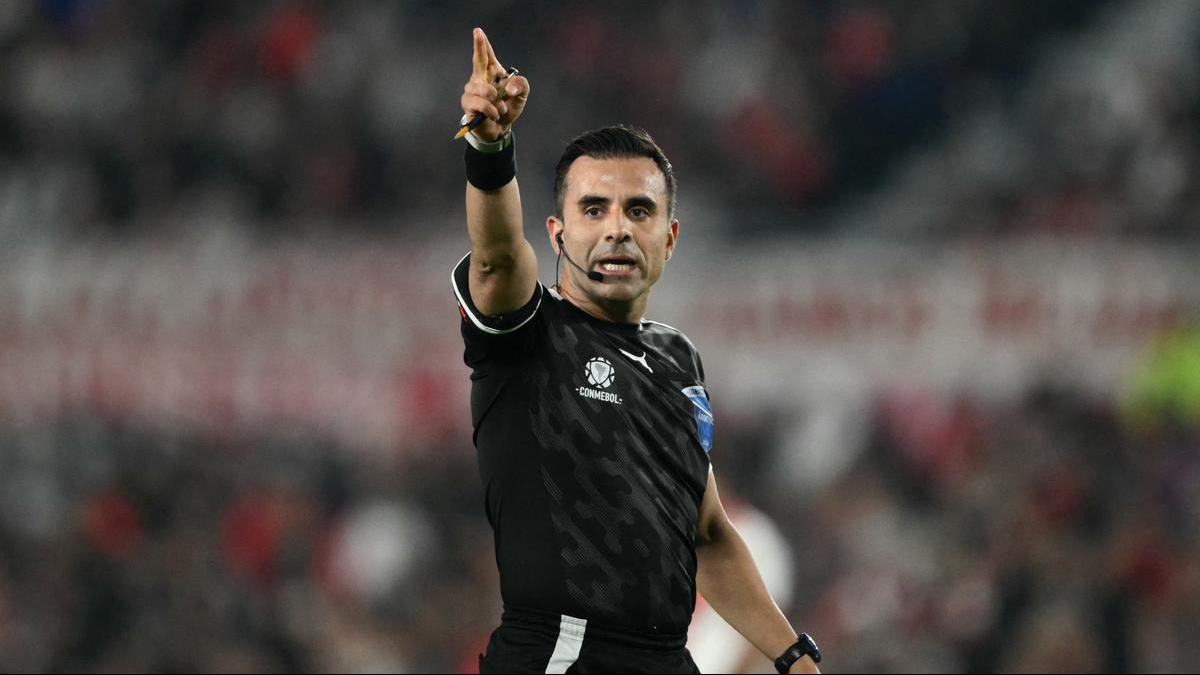 Copa America 2024: Who is the referee for the Paraguay vs Brazil Group ...