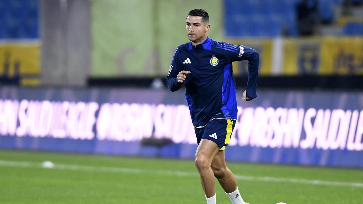 Al Raed vs AL Nassr Live Score, Saudi Pro League 2024-25: RAE 0-2 NAS ...