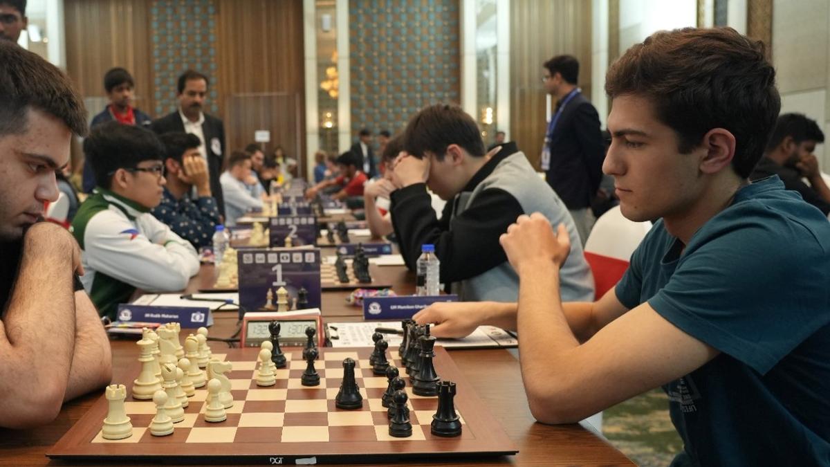 World Junior Chess Championship 2024: Gharibyan beats Makarian, Divya ...