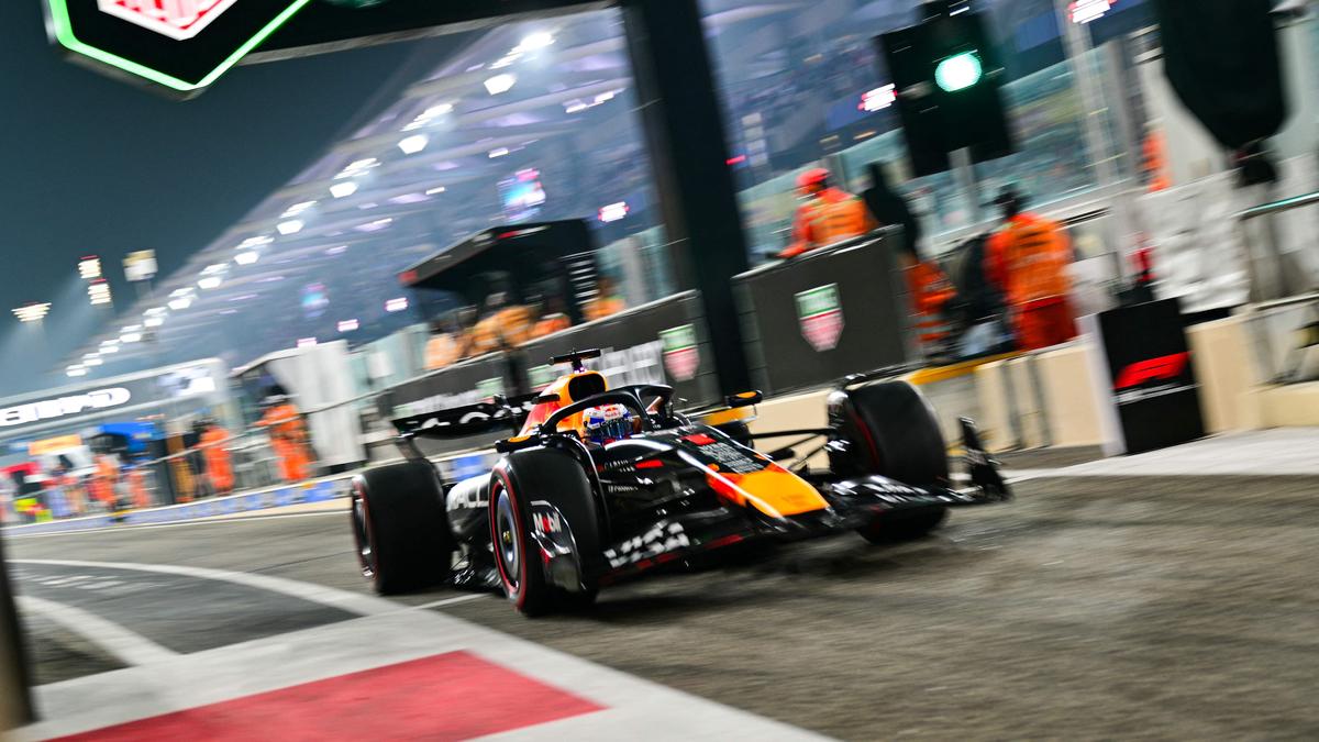 Abu Dhabi Grand Prix Qualifying: Max Verstappen claims pole for F1 ...