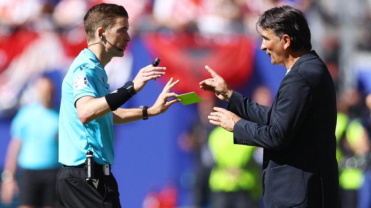 Denmark vs Serbia referee: Who is Euro 2024 referee in DEN v SRB ...