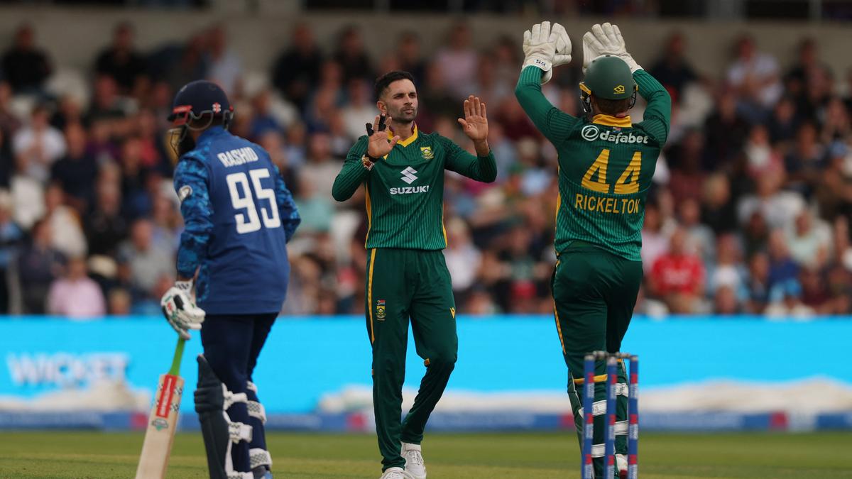 ENG vs SA, 1st ODI: Maharaj, Mulder bowling effort sets up facile win ...