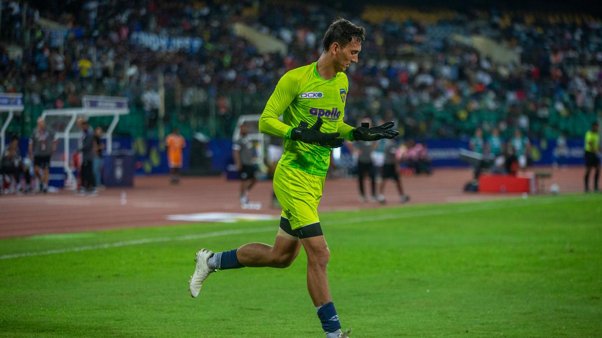 ISL 2022-23 HIGHLIGHTS: 10-man Chennaiyin FC holds Bengaluru FC to a 1 ...