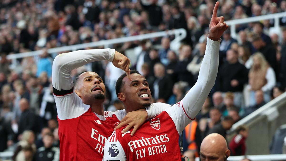 Premier League 2025-26: Arsenal strikes late to win 2-1 at Newcastle ...