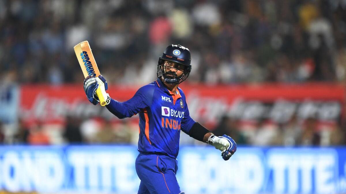 Hong Kong Sixes: India edges past Pakistan by 2 runs in rain-affected ...